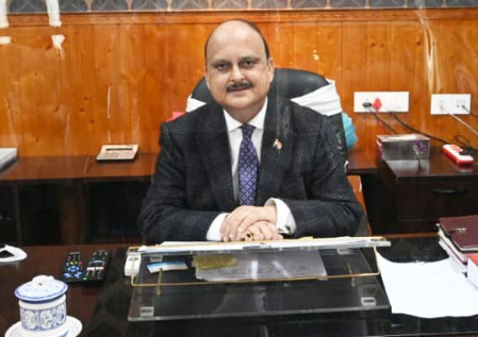 V.B. Pathak takes charge as Sikkim chief secretary - Sikkimexpress