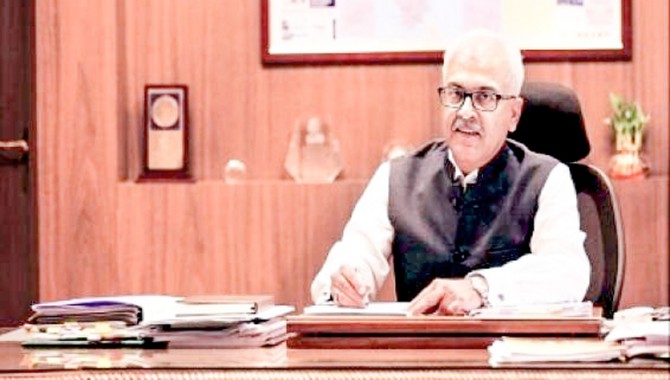 'People playing football, bathing in rivers': Centre to Bengal ...