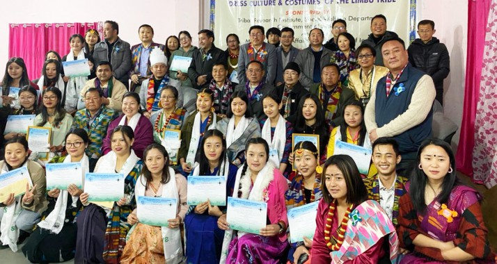 Weaving a Limboo legacy 28 complete training on weaving of traditional ...