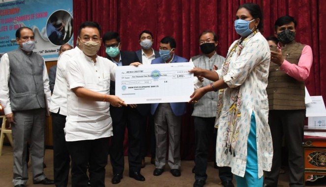 Direct incentive for dairy farmers launched - Sikkimexpress