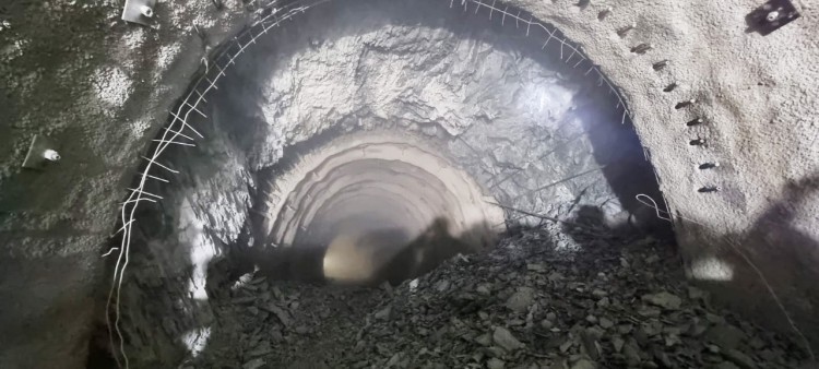 Breakthrough achieved on Sevoke-Rangpo rail tunnel Breakthrough achie ...