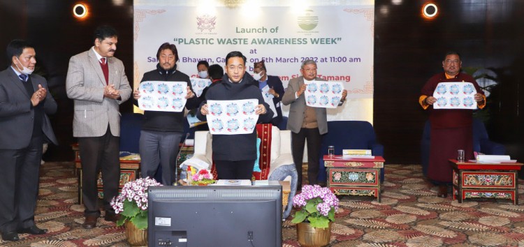 CM launches 'Plastic Waste Awareness Week' - Sikkimexpress